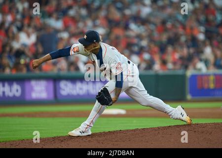 May 7 2022: Houston pitcher Ryne Stanek (45) throws a pitch during the ...