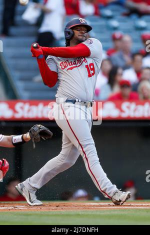 Washington Nationals' Josh Bell bats during a baseball game against the ...