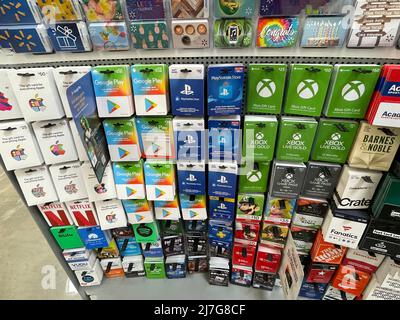 Prepaid Gift Cards Display, USA Stock Photo - Alamy