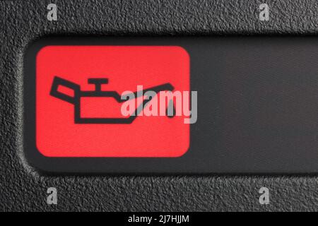 oil pressure warning light in car dashboard Stock Photo - Alamy
