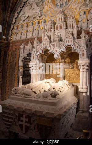 The Tomb of King Bela III in a chapel of Matthias church (Matyas templom), Castle Hill (Varhegy ...