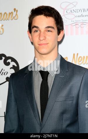 LOS ANGELES - APR 27: Zachary Gordon at the Ryan Newman's Glitz and ...