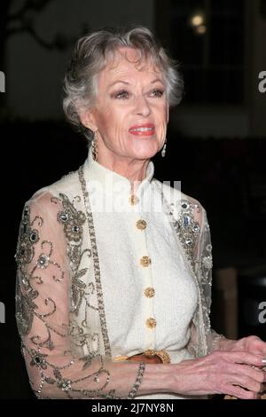 15 February 2014 - Los Angeles, California - Ed Asner. Make-Up Artists ...