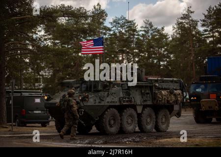 Soldiers with the 2d Cavalry Regiment train on the VMAX and VROD ...