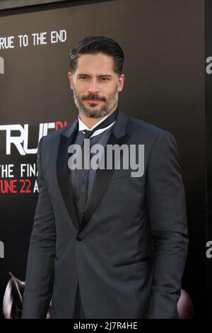 Joe Manganiello HBO's "True Blood" Season 3 Premiere at the ArcLight ...
