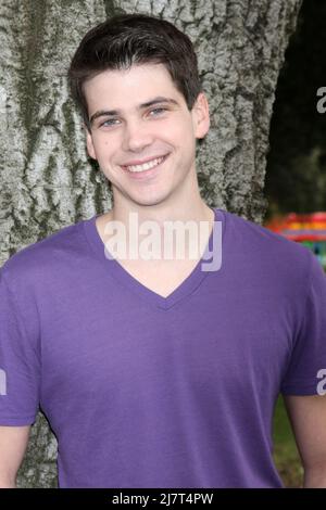 LOS ANGELES - DEC 19: Brett Pierce at the photo shoot at a Private ...