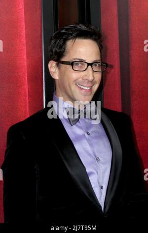 LOS ANGELES - NOV 5: Dan Bucatinsky at the "The Comeback" - Season ...