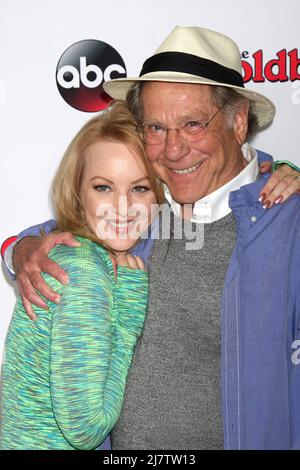vLOS ANGELES - SEP 3: George Segal, Jeff Garlin, Sean Giambrone, Troy ...