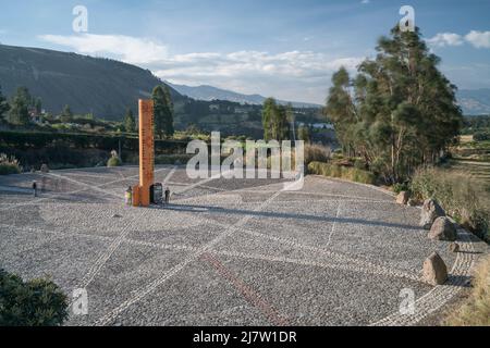 Ecuador Equator monument - The Quitsato Sundial on the equator at ...