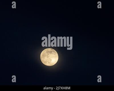 A full moon over Austwick, Yorkshire Dales, UK Stock Photo - Alamy