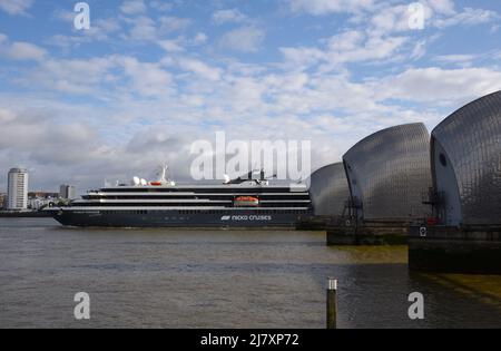 11/05/2022 Thames Barrier UK Cruise ship World Voyager sails through ...