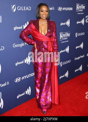 NEW YORK, NY - MAY 6: Kandi Burruss at the 33rd Annual GLAAD Media ...