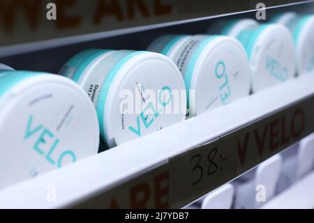 Velo snus (snuff) in a kiosk (store Stock Photo - Alamy