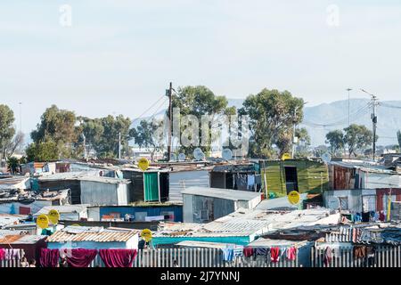 Tin shacks in a township in South Africa Stock Photo - Alamy