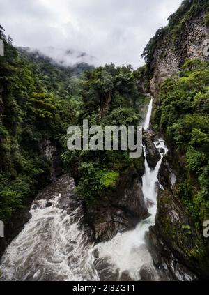 Pailón del Diablo Waterfall, Río Verde Waterfall, Tungurahua Province ...