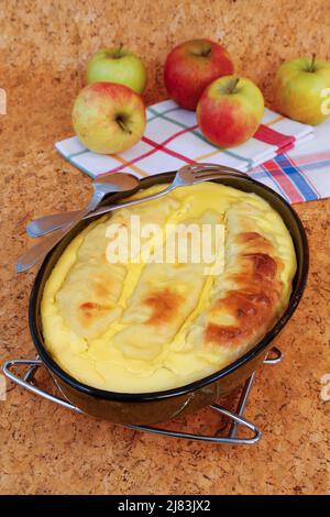 Swabian cuisine, Rutesheim raw strudel, Rutesheim national dish, poor ...