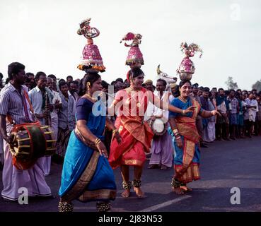 Folk dance of Karakattam in Madurai, Tamil Nadu, India Stock Photo - Alamy