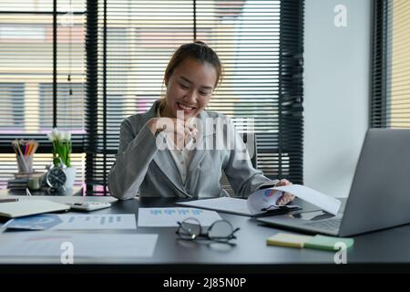 Business asian woman Discussing planning analyzing financial document ...