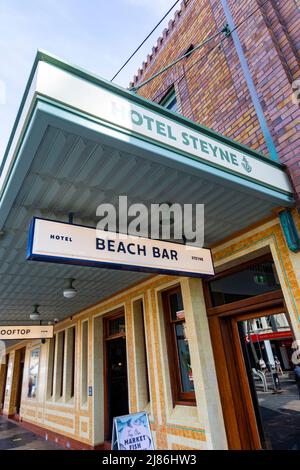 hotel steyne, Corso, Manly beach, sydney Stock Photo - Alamy