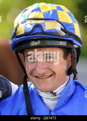 Jockey Shane Foley on Supagirl at York Races Stock Photo - Alamy