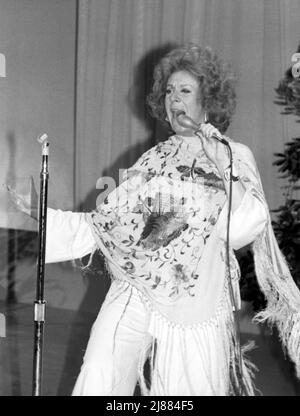 Kaye Stevens at the 2nd Annual United High Blood Pressure Foundation ...