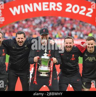 Chelsea coaching staff celebrate winning the UEFA Conference League ...