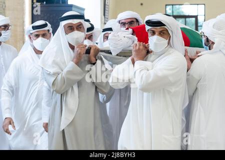 Sheikh Sultan Bin Khalifa bin Zayed Al Nahyan palace entrance ,Dubai ...