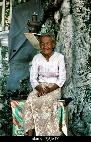 Smiling old woman in Yogakarta on Java island, Indonesia 1984 Stock ...