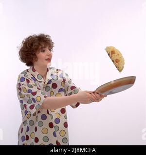 Yvette Fielding BBC Blue Peter presenter 1992 Stock Photo - Alamy