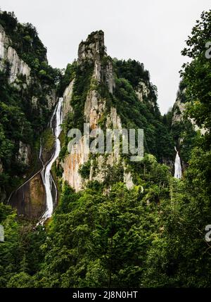 Ginga waterfall, Sōunkyō, Sounkyo mountains, Daisetsuzan National Park ...