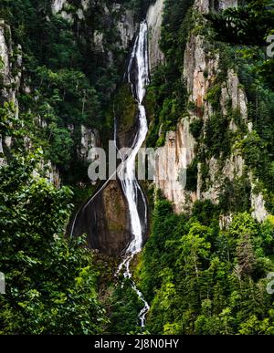Ginga waterfall, Sōunkyō, Sounkyo mountains, Daisetsuzan National Park ...