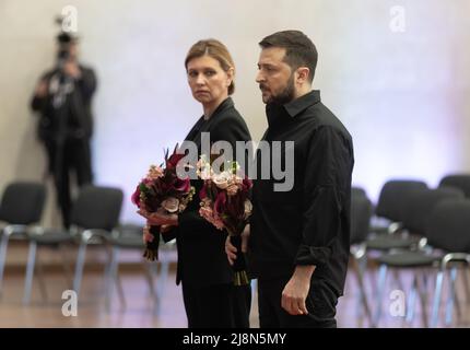 Ukrainian president Viktor Yushchenko (R), his wife Kateryna (2-R) and ...
