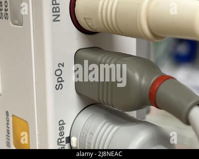 USA. 15th Mar, 2022. Oxygen cylinder from Praxair with regulator in a ...