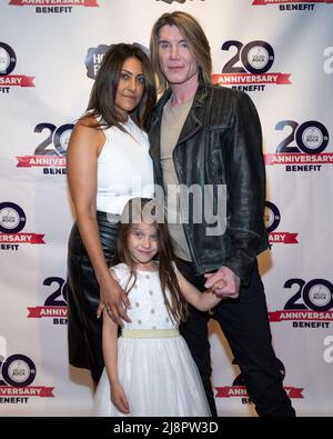 John Rzeznik (R), wife Meliana Gallo and daugher Liliana Carella ...