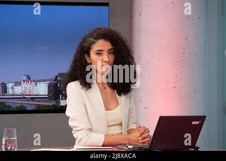 Siham El-MAIMOUNI, moderator, WDR, projections and statements in the ...