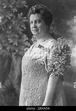 Emily Murphy ca. between 1910 and 1917 Stock Photo - Alamy