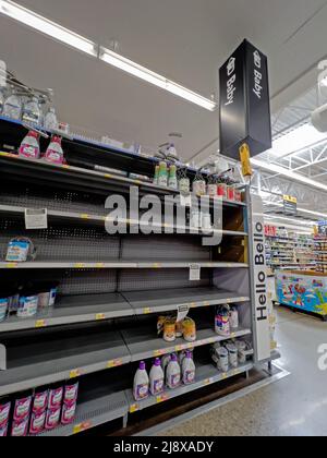 Empty shelves at Walmart. Food shortage Stock Photo - Alamy