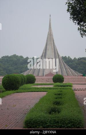 Jatiyo Sriti Shoudho (National Martyrs' Memorial), Savar Stock Photo ...