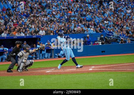 Toronto Blue Jays outfielder George Springer catches a ball in the ...