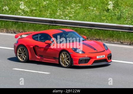 Porsche 718 Cayman GT4 Stock Photo - Alamy