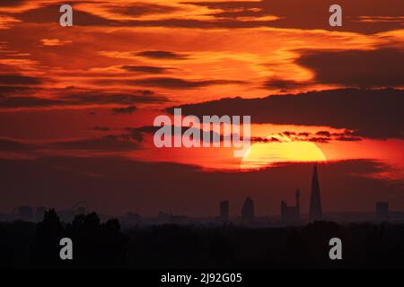 Kent based photographer by the name of DustyLensUK photographed this ...