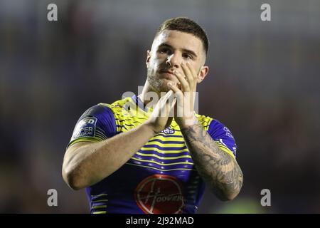 Connor Wrench #23 of Warrington Wolves scores his try Stock Photo - Alamy