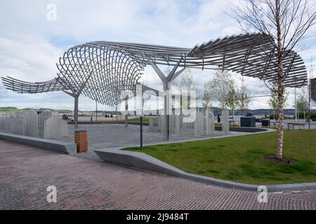 The Tay Whale Sculpture, Dundee Waterfront Stock Photo - Alamy