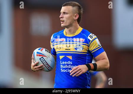 Ash Handley (5) of Leeds Rhinos during the game Stock Photo - Alamy