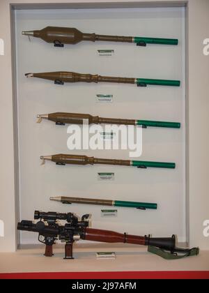 Arsenal 40mm 40 mm ATGL-L (RPG-7) anti-tank rocket launcher in IDEX ...