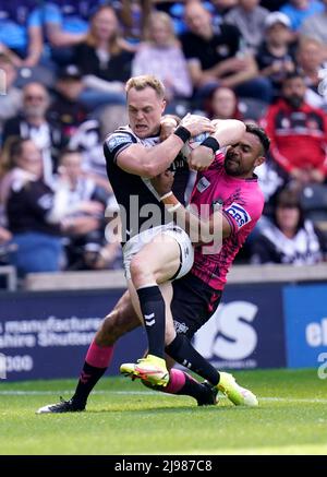 Adam Swift (21) of Hull FC celebrates his try Stock Photo - Alamy