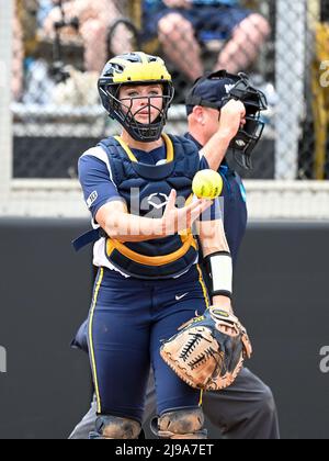 Michigan Wolverines Hannah Carson (20) bats during an NCAA Softball ...