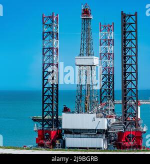 floating oil platform moored in the seaport at the pier Stock Photo - Alamy