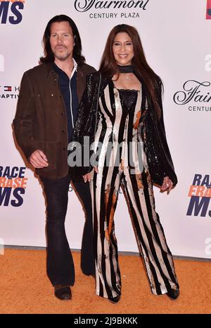 LOS ANGELES - MAY 20: Christine Ebersole, Ed Begley Jr, Hunter King ...