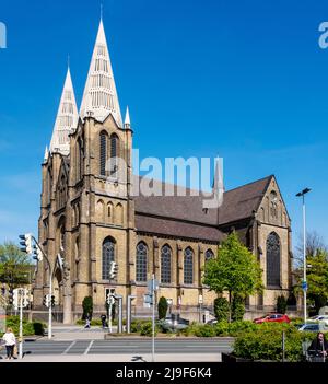 Deutschland, NRW, Solingen, römisch-katholische Pfarrkirche St. Clemens ...
